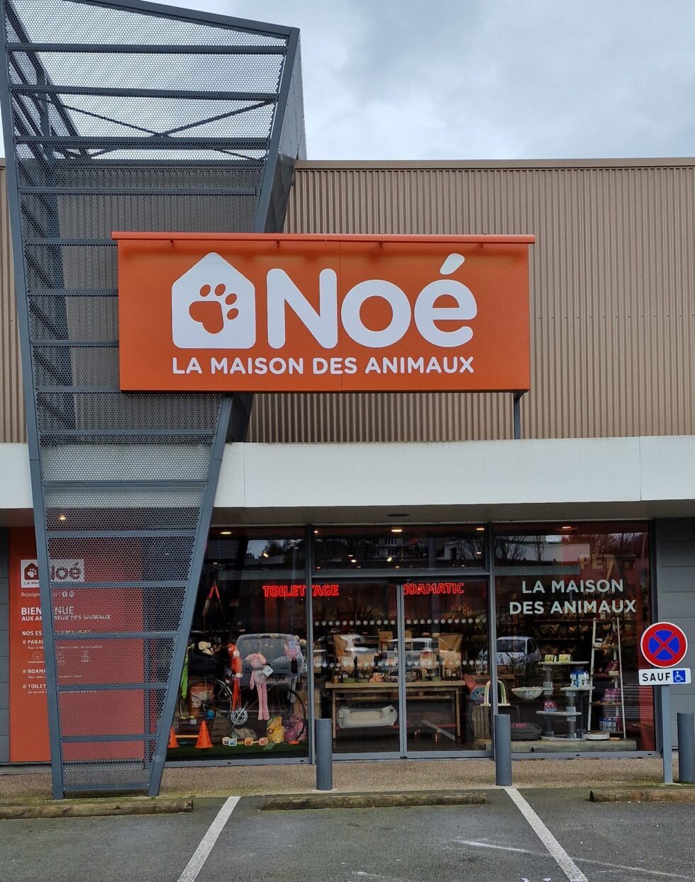 Noé, La Maison des Animaux - Enseigne d'animalerie pour pour tous vos ...